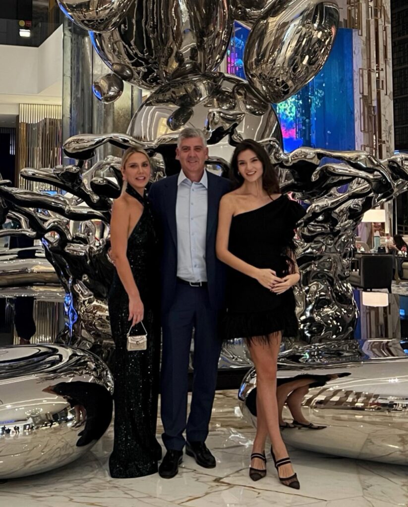 Alara Mildon Kimdir? | Maxi Magazin