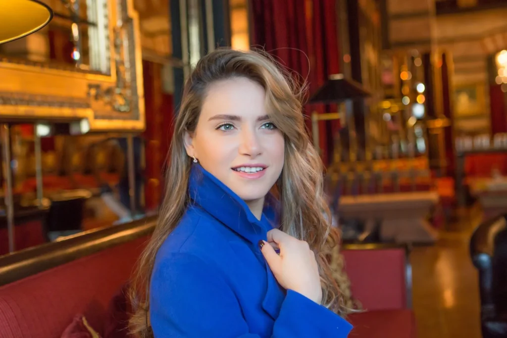 Ceyda Ateş ve eşi Amerika'da Restoran Açıyor | Maxi Magazin