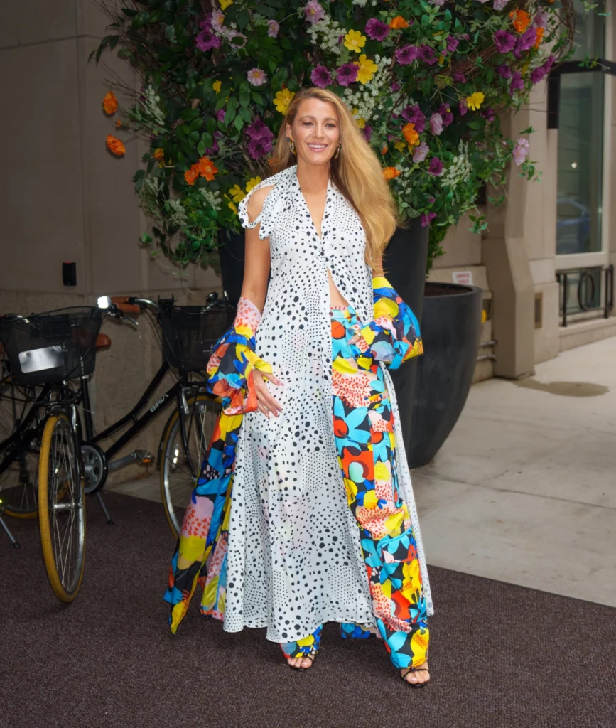 Blake Lively'nin “It Ends With Us” Filmi Basın Turu Gardırobu | Maxi ...